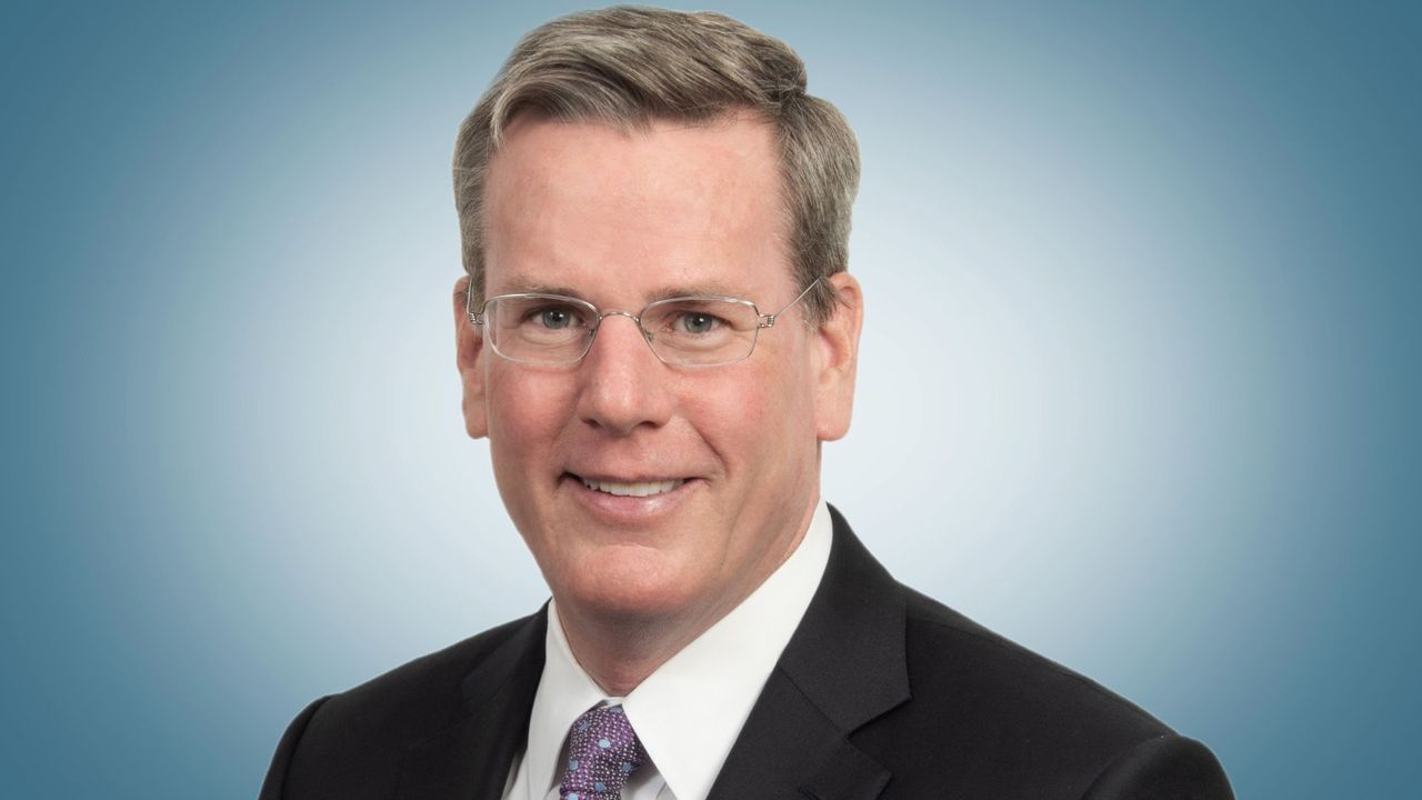 Ren Re completes $3.5bn purchase of Validus Re from AIG | Bermuda Re